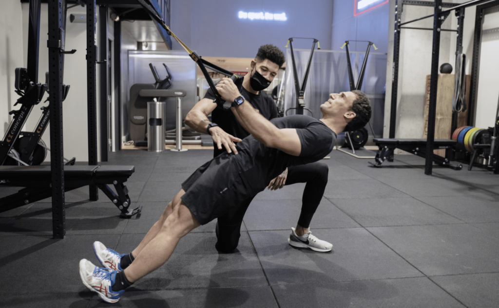 ما هي وظيفة المدرب الشخصي؟ | كورسات PT - Challenge Academy